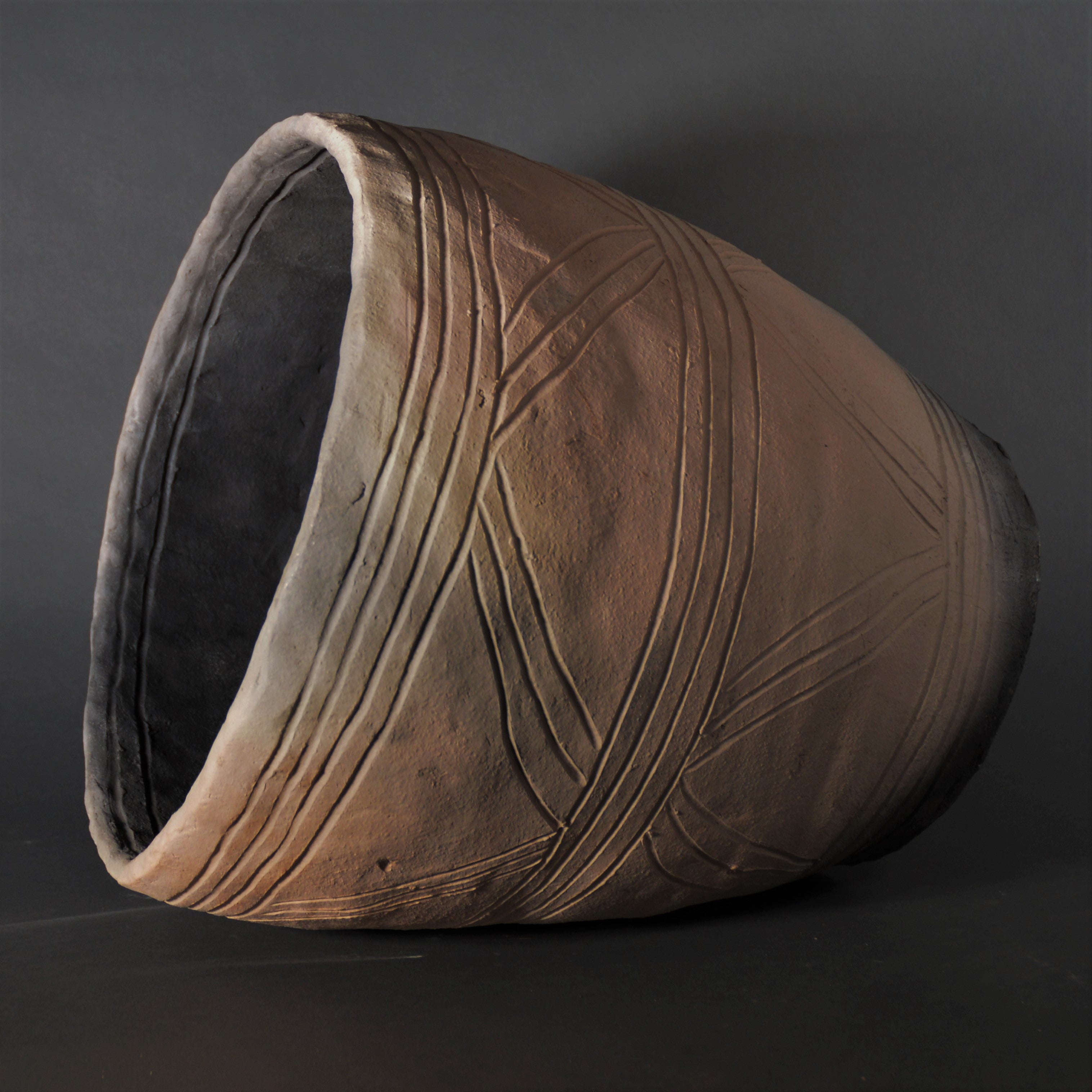 Boyne Valley Grooved Ware Urn – PottedHistory